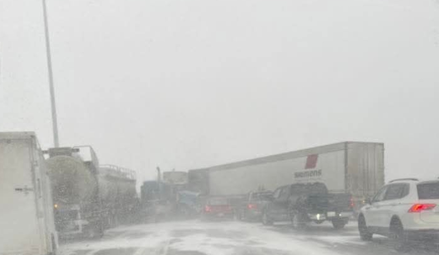 80-to-100 vehicle pile-up closes QEII - CochraneNow: Cochrane, Alberta ...